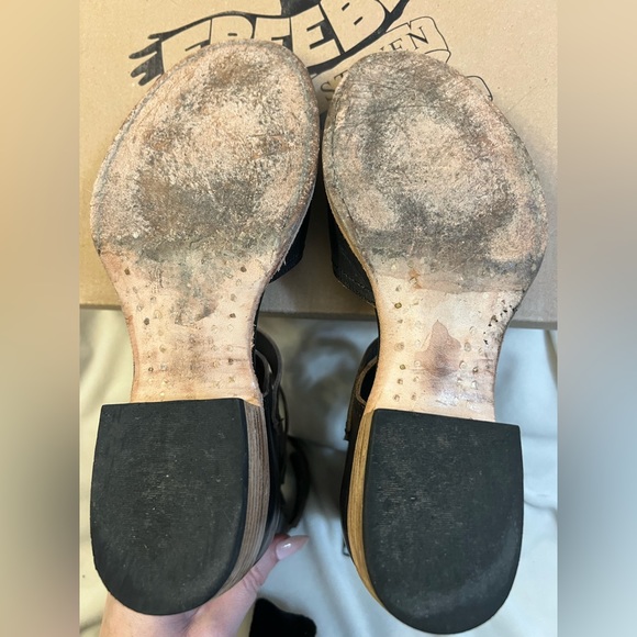 Freebird by Steven | Shoes | Freebird By Steven Madden Pilar Sandal ...